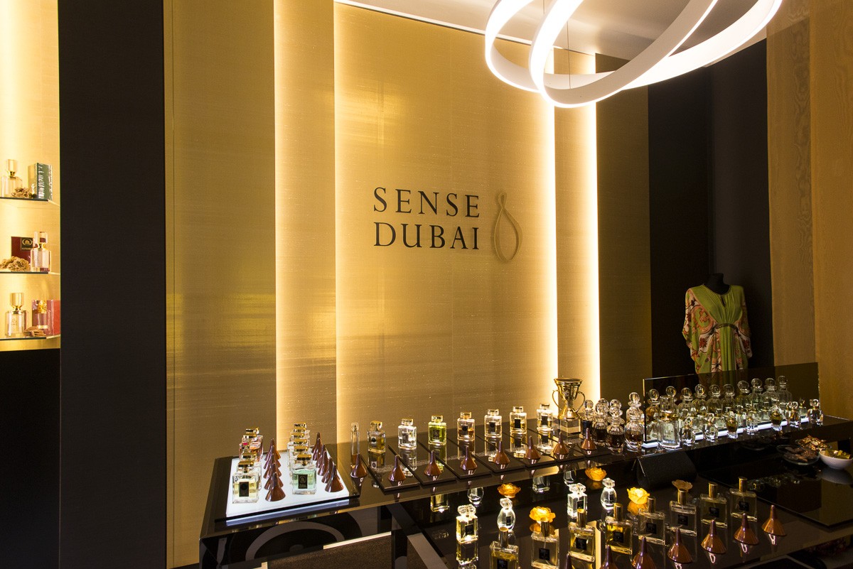 Z wizytą w butiku Sense Dubai — Fashion Post - moda, uroda, kultura i ...